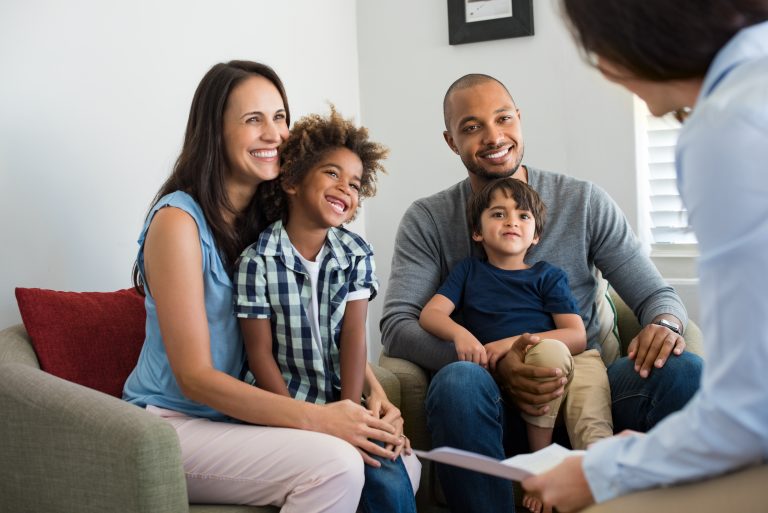 Adoption in Deutschland: Voraussetzungen des Adoptionsverfahrens bei ...