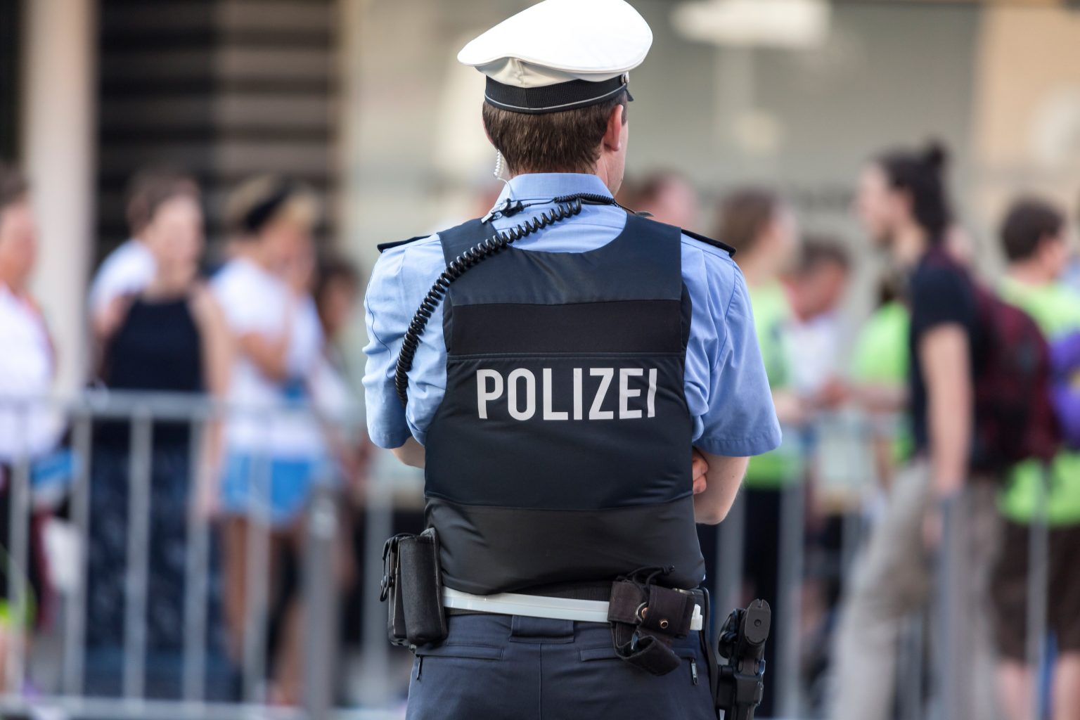 Ausweispflicht in Deutschland: Wen betrifft die Vorschrift und was ...